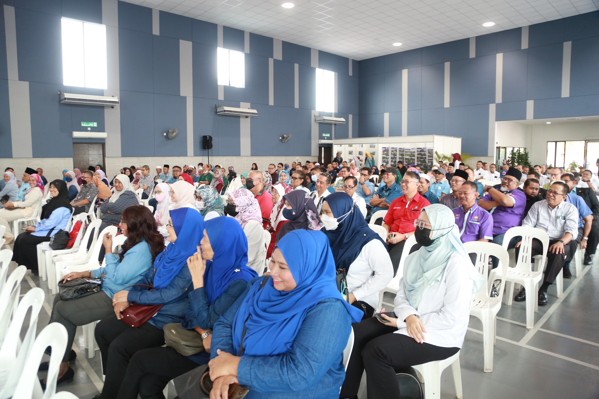 PROGRAM TOWN HALL DATUK BANDAR PASIR GUDANG BERSAMA KOMUNITI BIL. 2/ ...